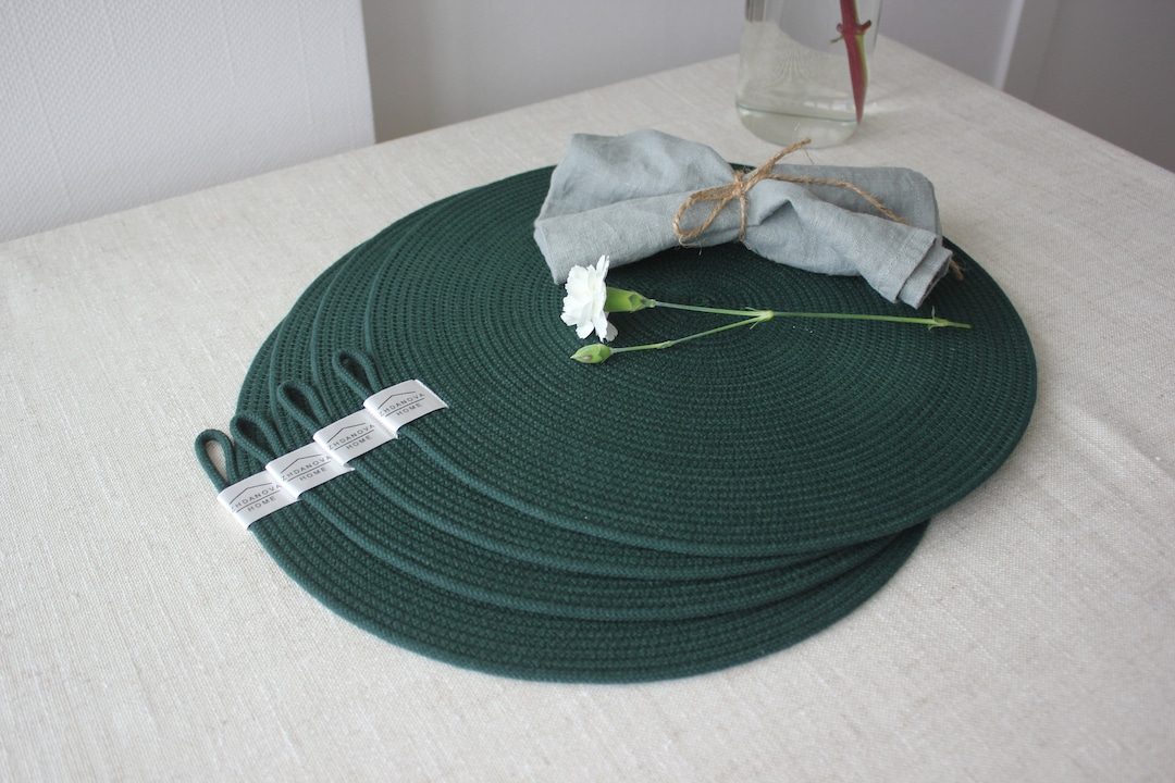 A Set of 4 Emerald Green Custom Placemats * Handmade Round Placemats ...