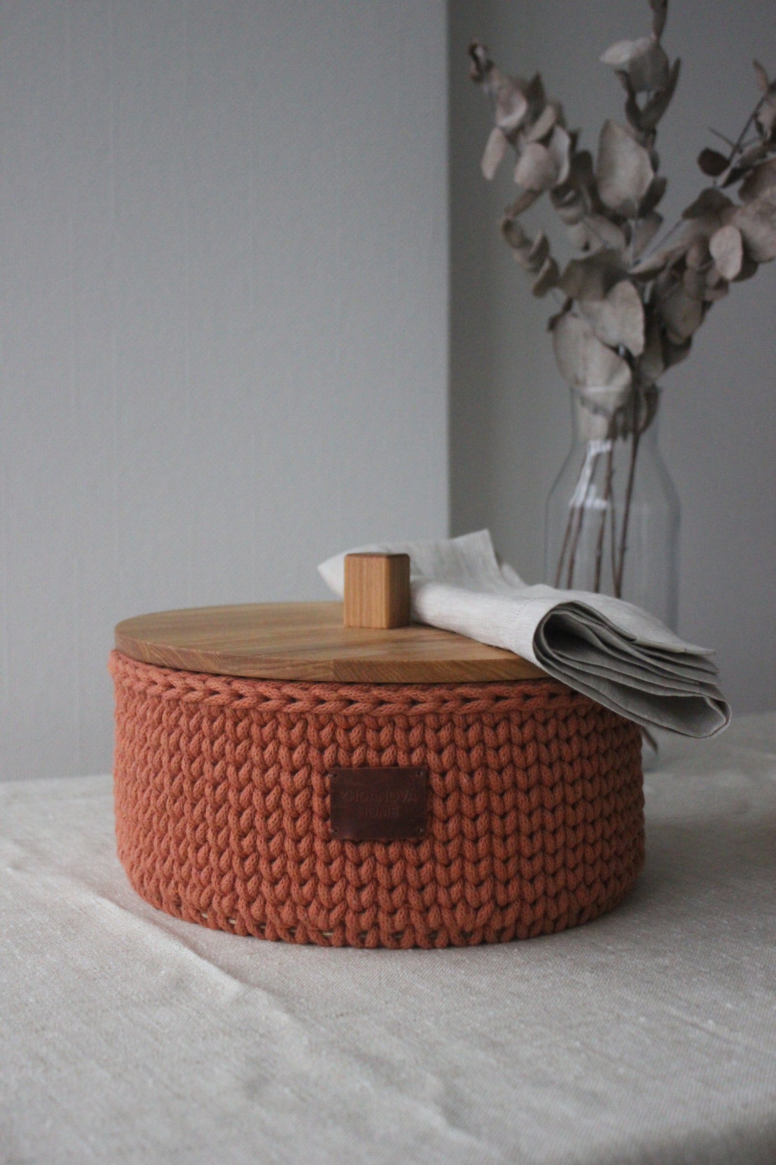 Modern Bread Box With a Wooden Lid * Terracotta Bread Box With Lid ...