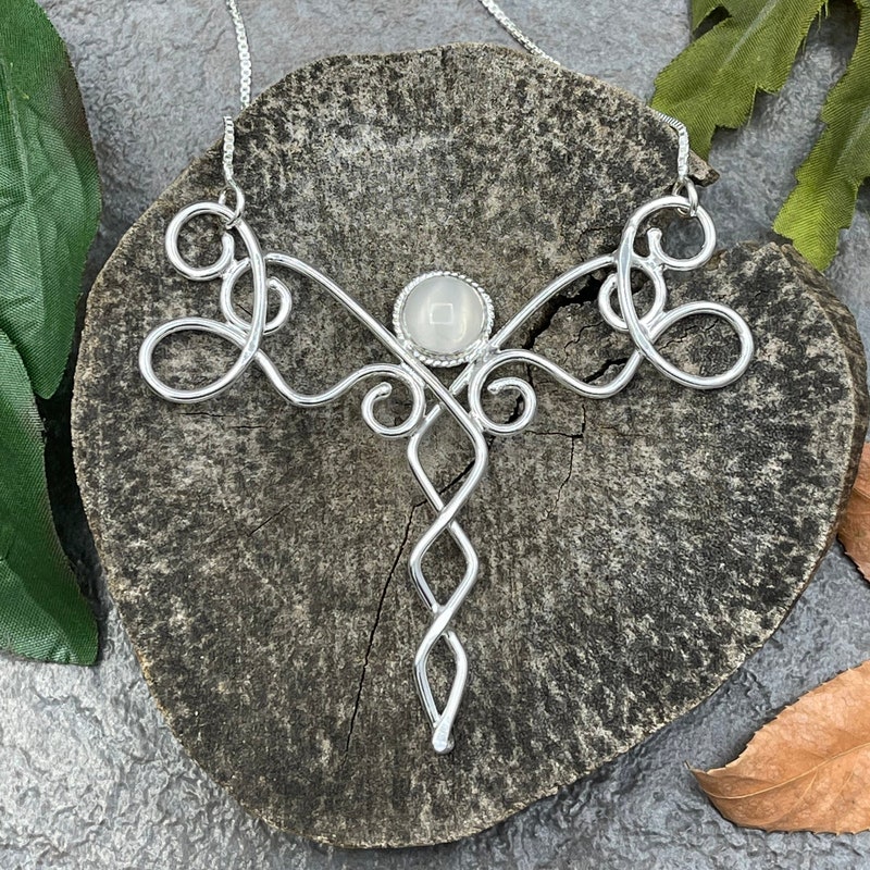 Wire Elvish Necklace - Etsy UK