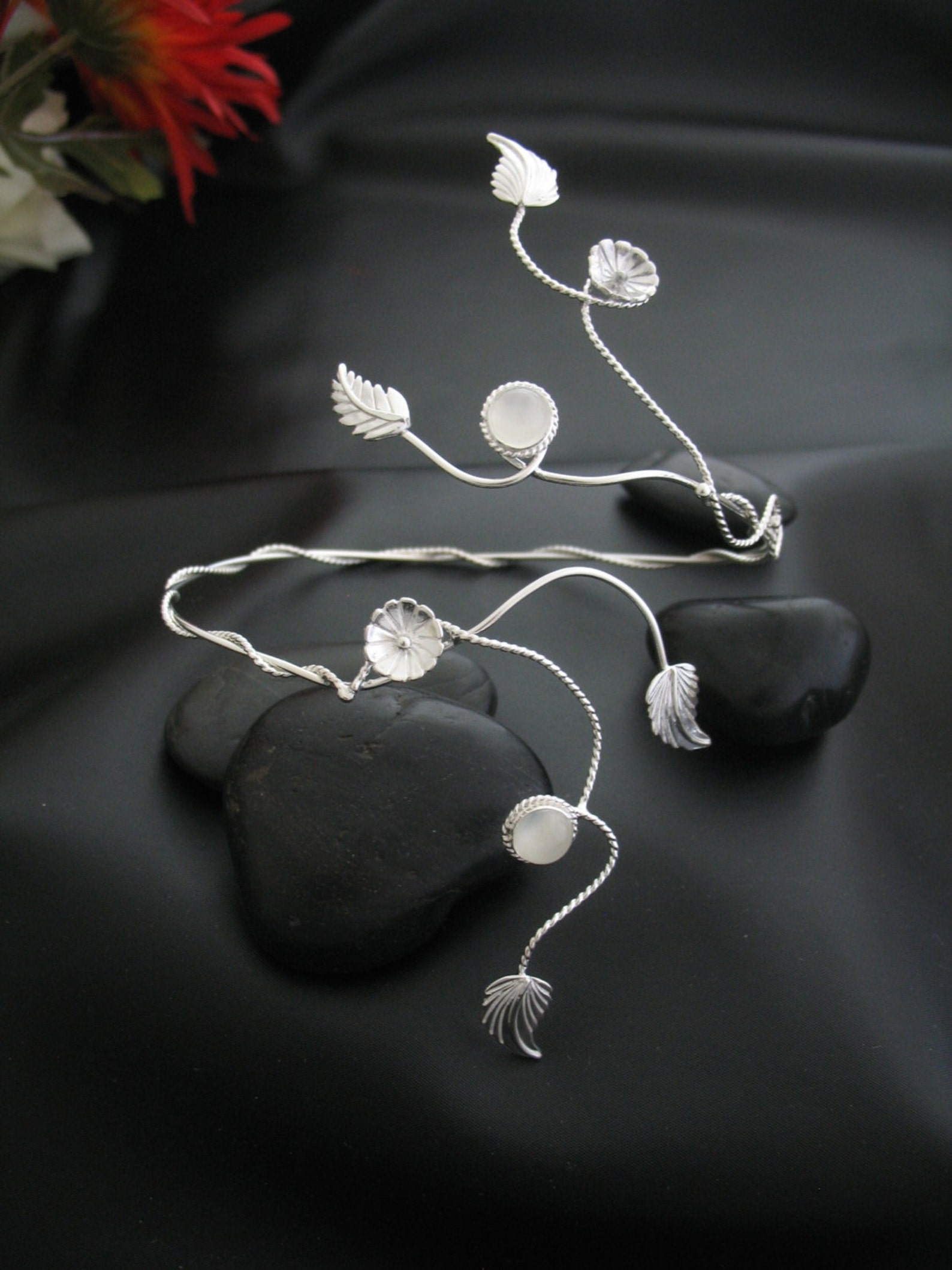 Upper Arm Woodland Vine, Amethyst, Peridot, White Topaz Leaf Bracelet ...