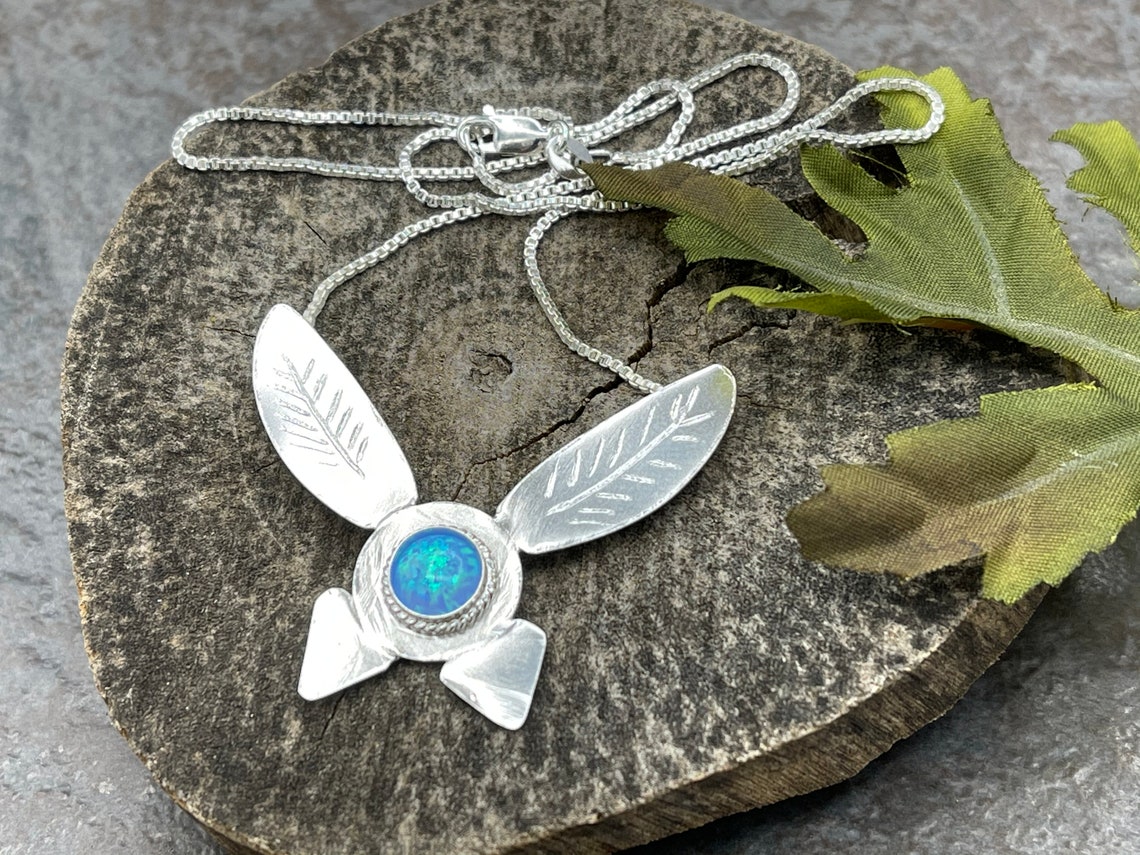 Legend of Zelda Navi Necklace in Sterling Silver TriForce | Etsy