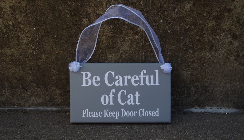 Cat Sign Please Keep Door Closed Wood Vinyl Sign Porch Door - Etsy