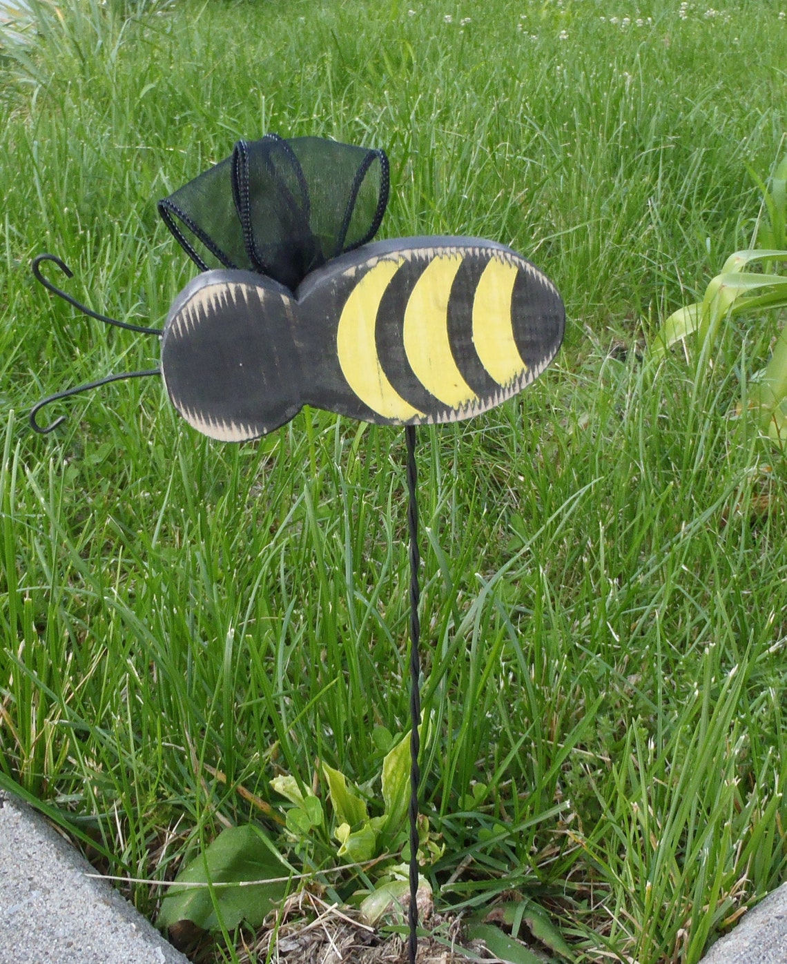 Planter Pick Wooden Summer Bumble Bee on A Stick Primitive | Etsy