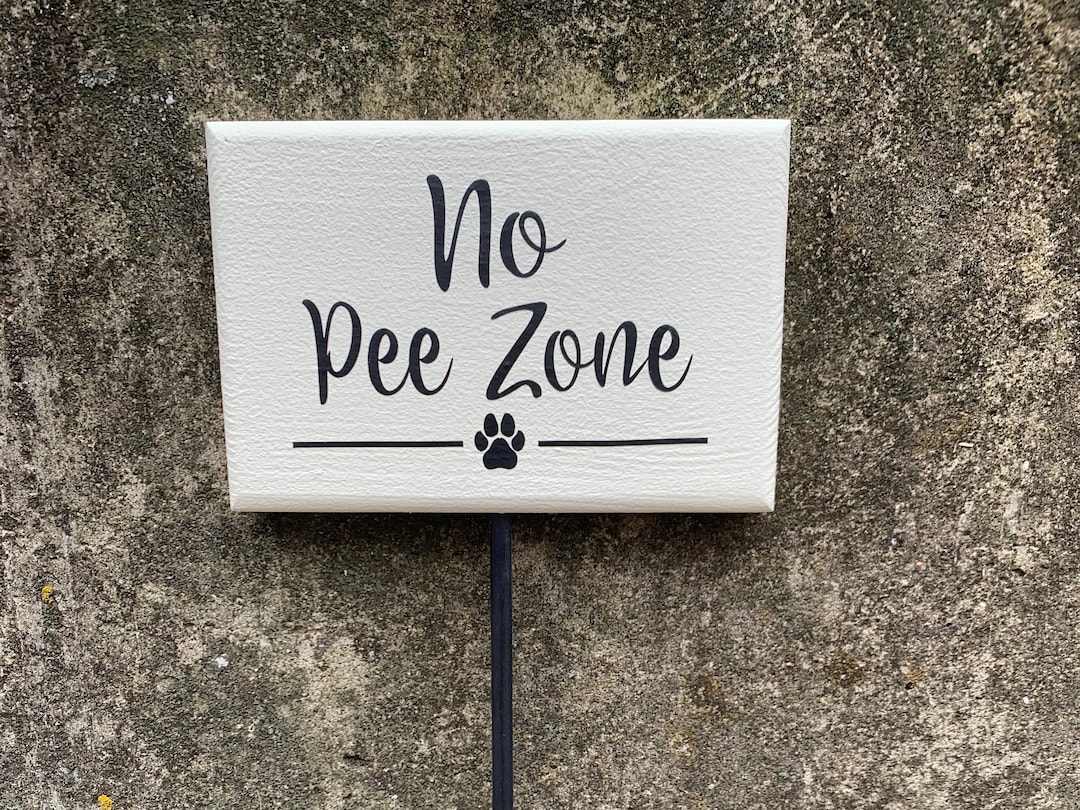 No Dog Pee Zone Sign for Front Yard Lawn Small Wood Vinyl Signage for ...