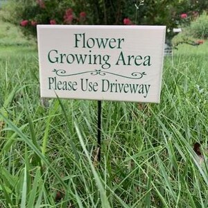 Grass Growing Area Please Use Walkway Sign Outdoor Garden Wood Sign ...