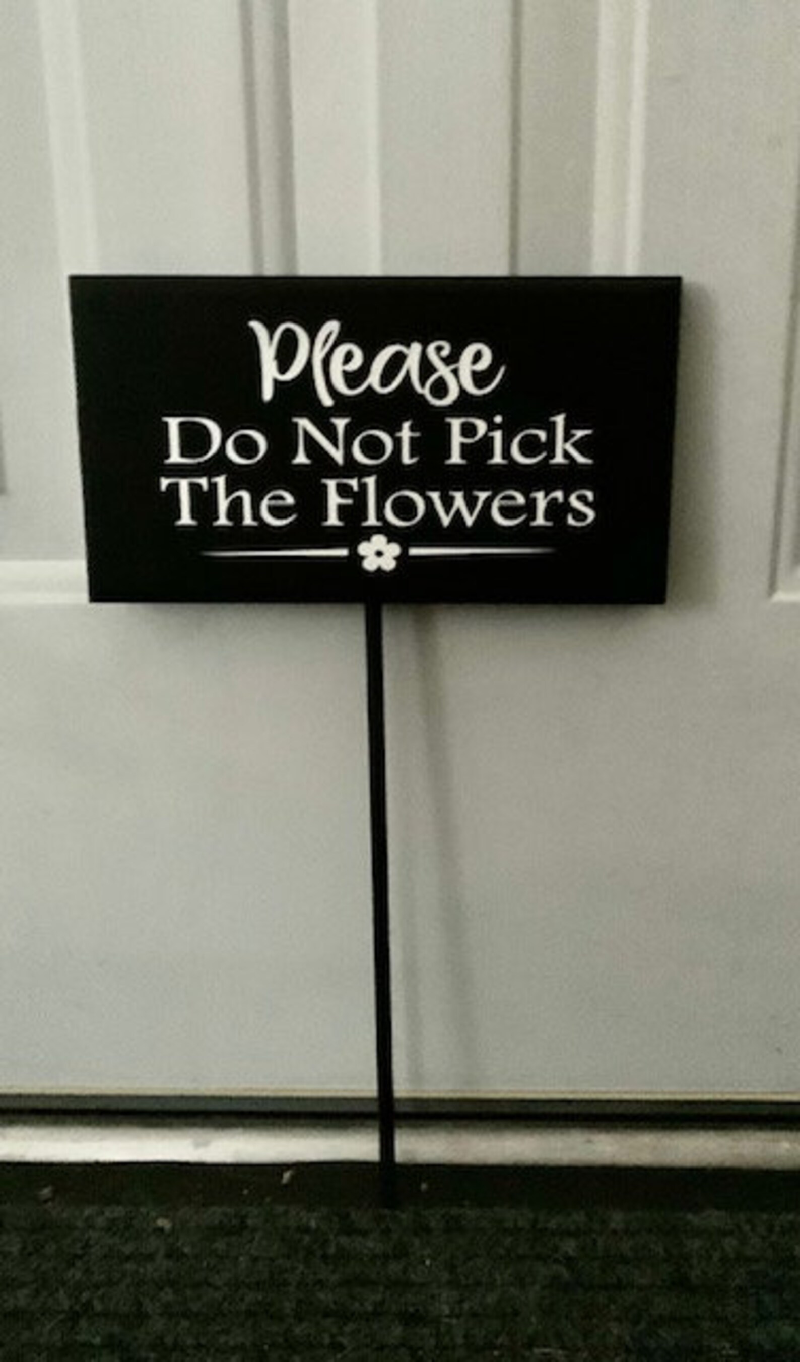 Flower Garden Signs Please Do Not Pick the Flowers Wood Vinyl | Etsy