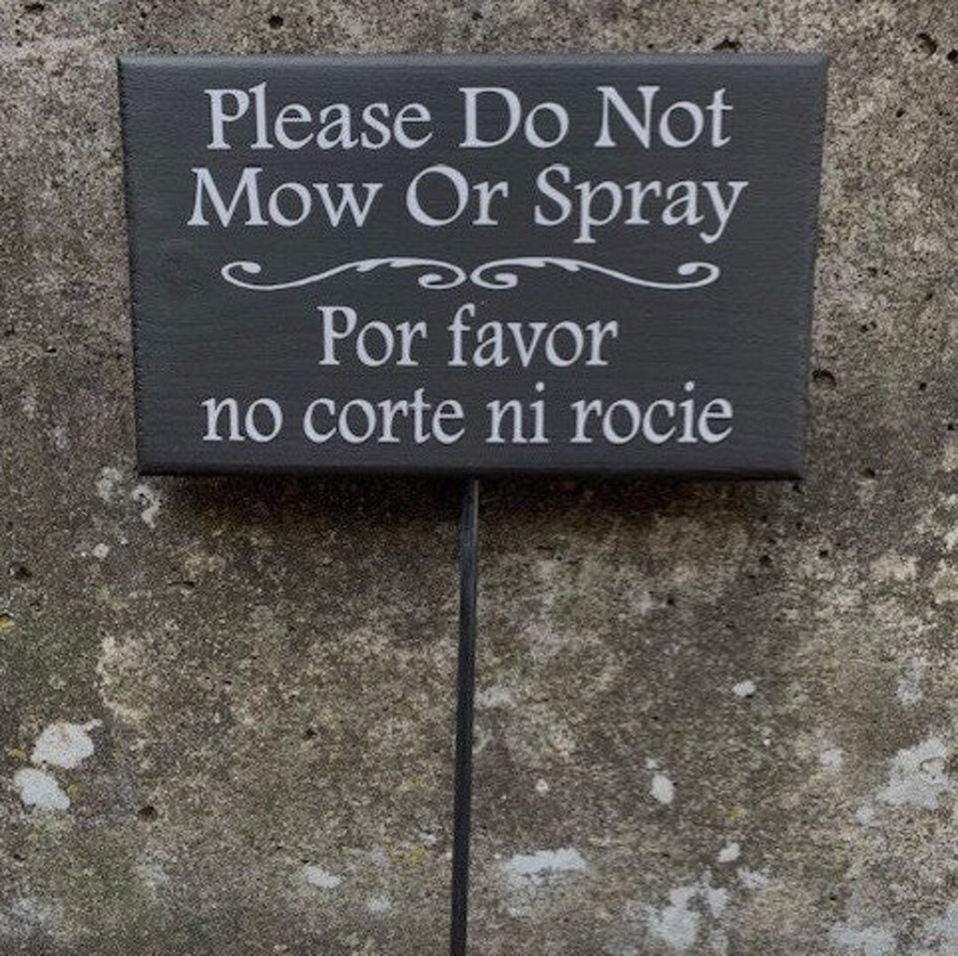 Mow or Spray Yard Signs for Lawn Bilingual for Homes and Businesses ...