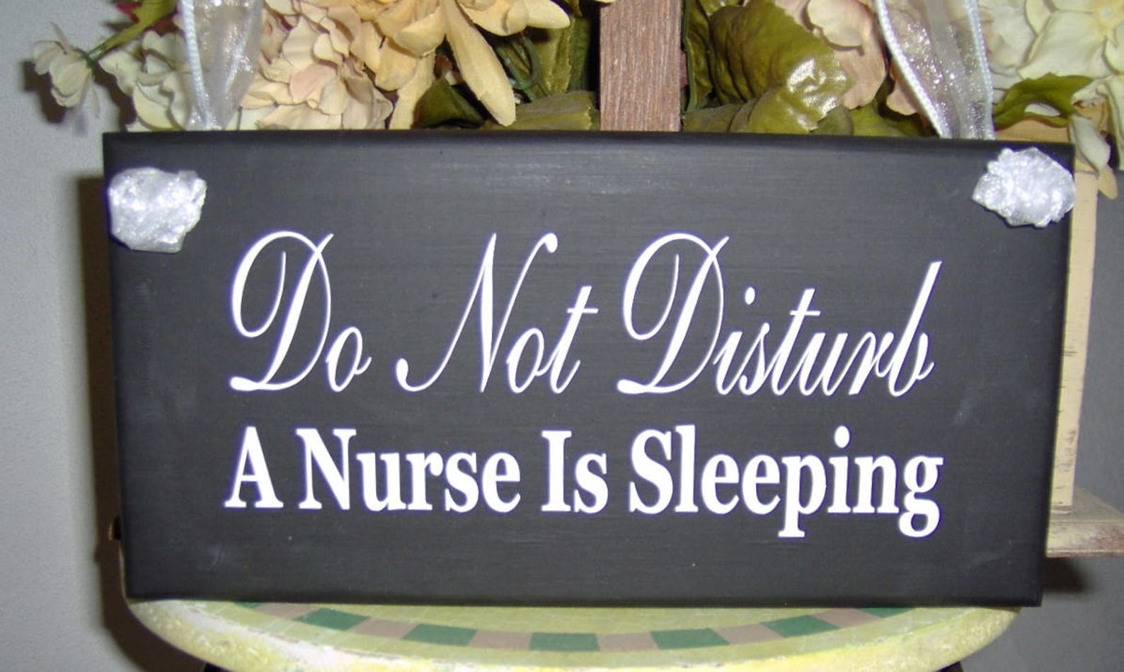 Do Not Disturb Door Sign Nurse Sleeping Sign Wood Vinyl Sign - Etsy
