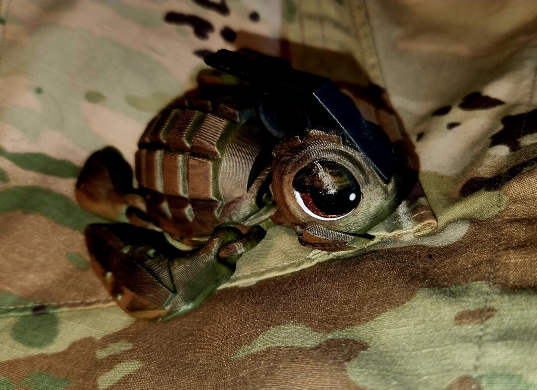 Grenade Sea Turtle Handpainted - Etsy