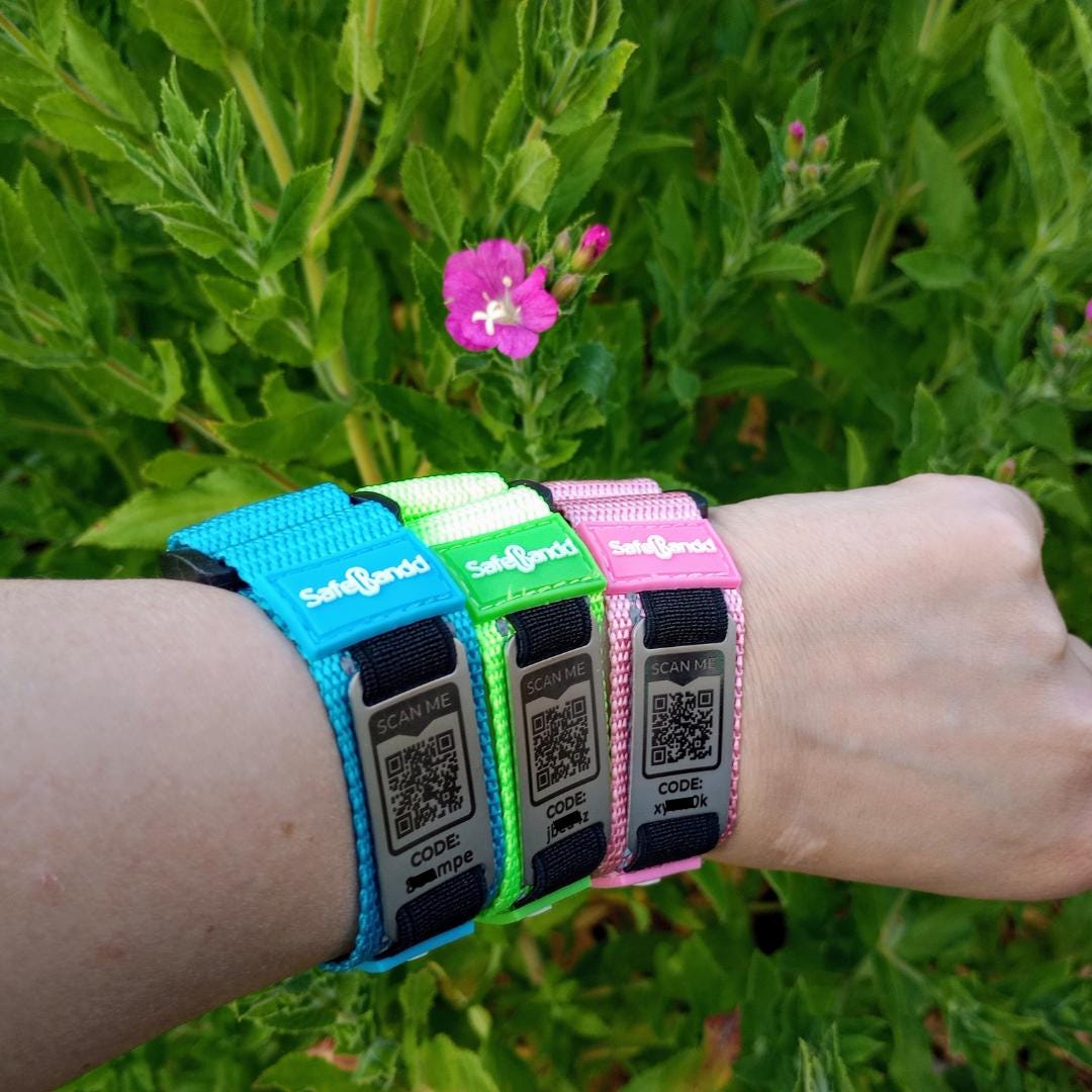 Kids QR Code Safety Wristband: Engraved Medical ID, Lost Child Info - Etsy