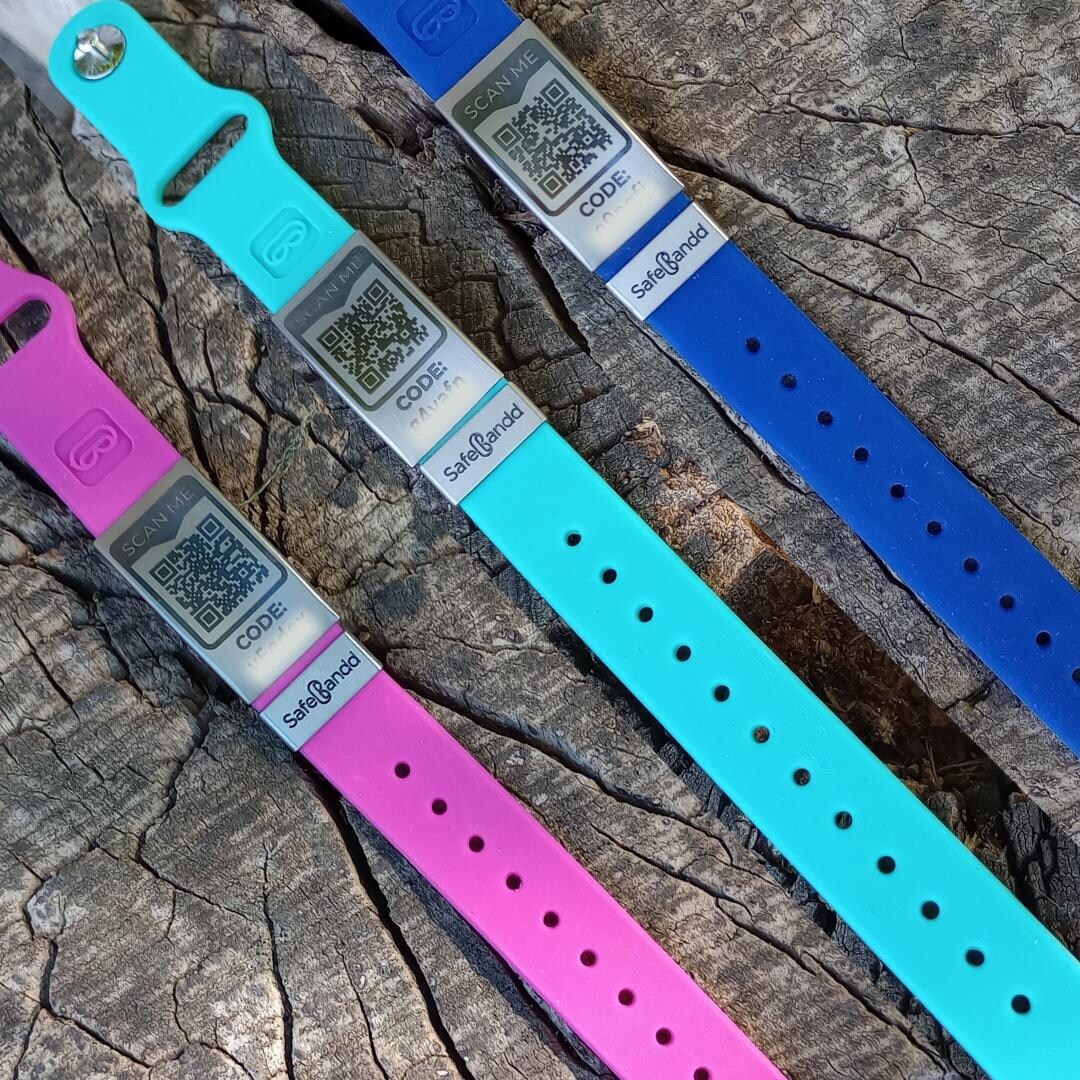 3 Elderly QR Code Medical ID Lost Alert Dementia Wristbands, Custom Info With 2 Sets of ...