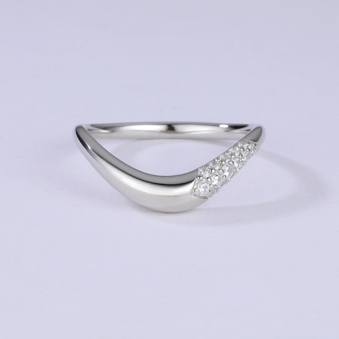 14k Gold Curved Wedding Band Ring With Round Diamonds Patch Ring ...