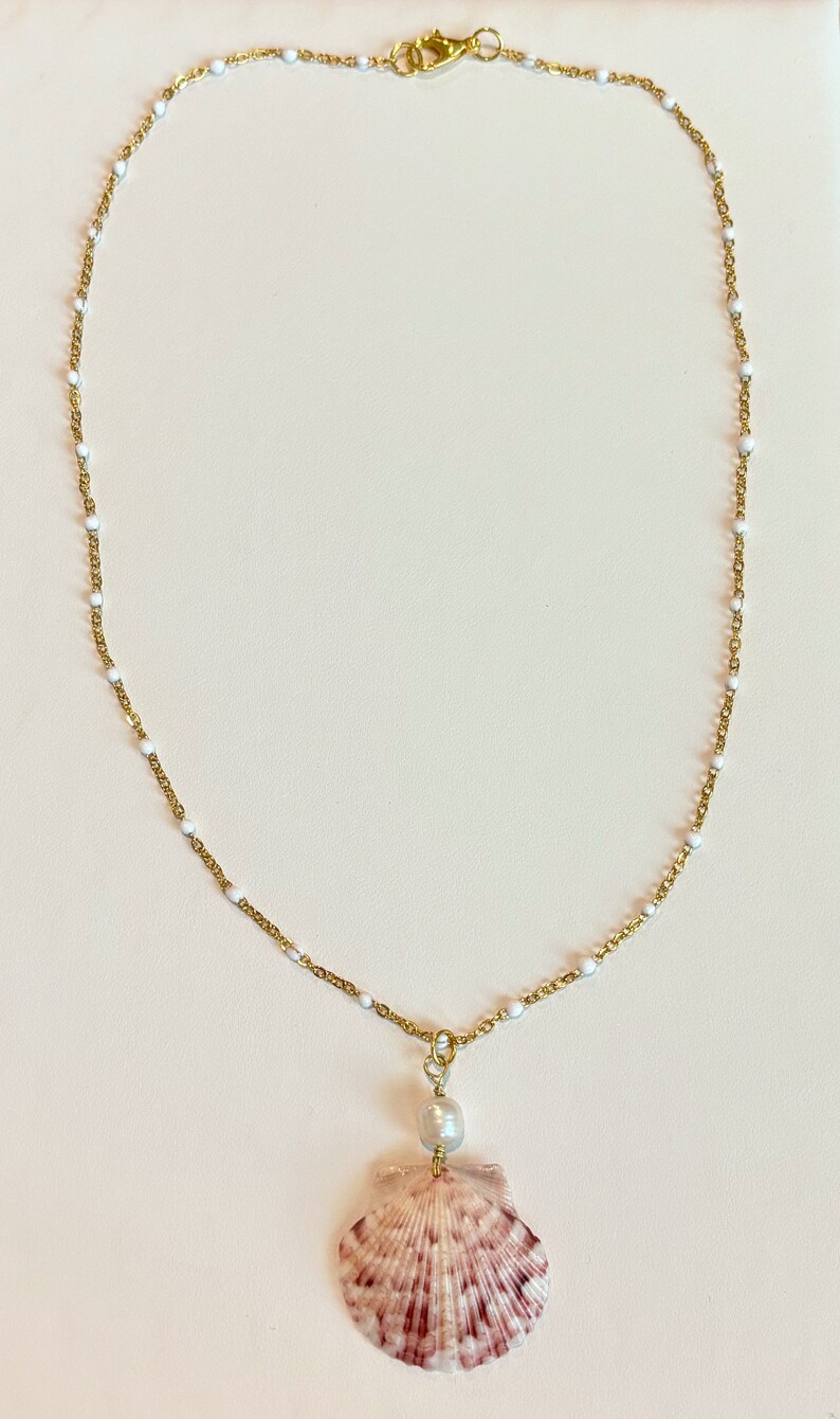 Calico Scallop Necklace, Beach Jewelry, Summer Accessory, Shell ...