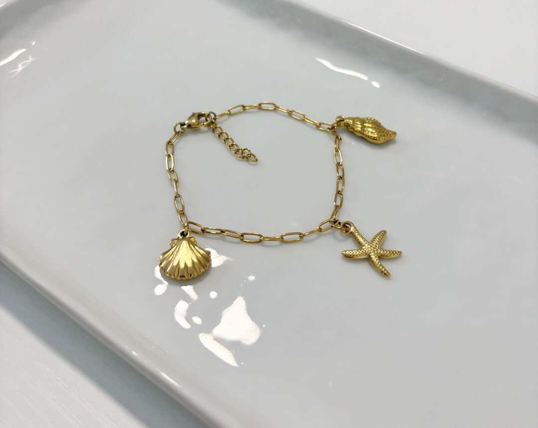 Golden Sea Shell Charm Bracelet, Gold Charms, Gold Chain, Summer ...