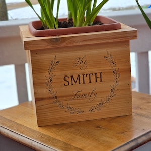 Family Name Gift, Personalized Planter Box, Custom Wood Planter Box - Etsy
