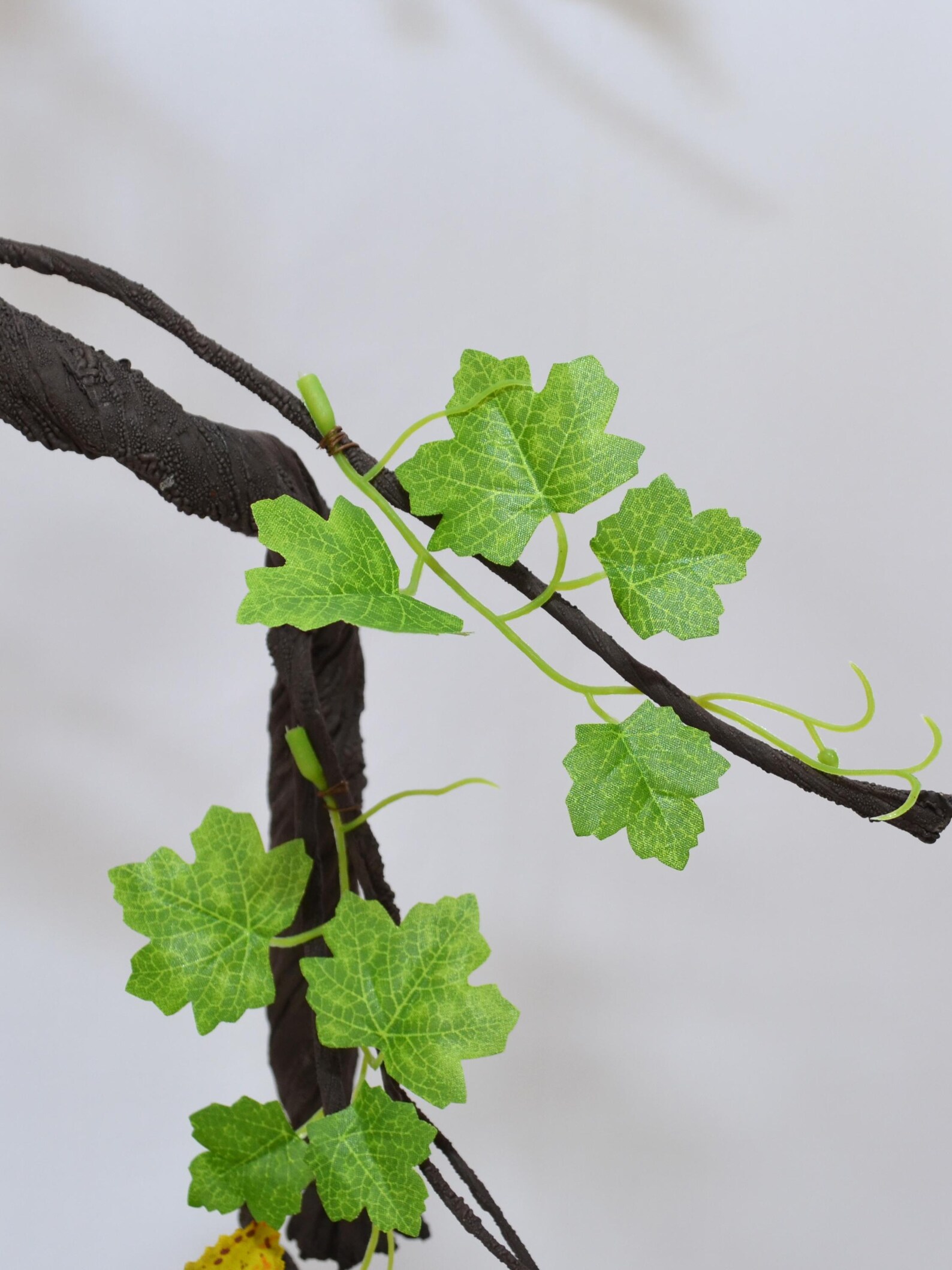 Artificial Grapevine Branch With Leaves, Faux Grape Vine Wall Decor ...