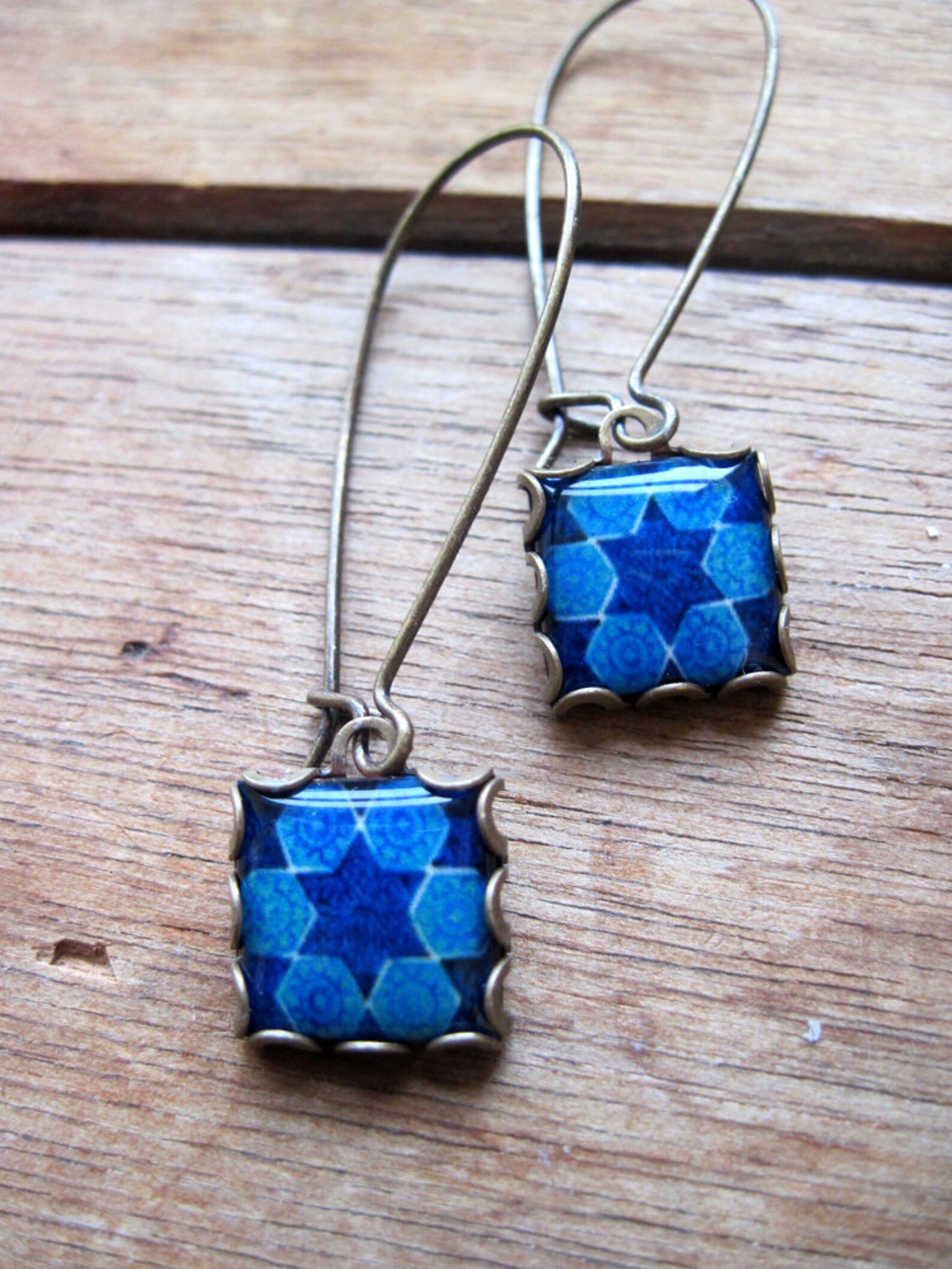Judaica Jewelry, Jewish Jewelry, Hebrew Art, Vintage Tile Design 14th ...