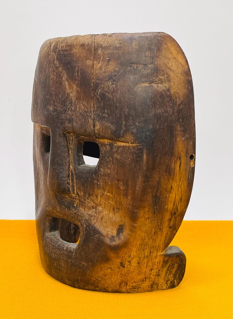 Biola. Ancestor Dance Mask. East Timor. Southeast Asia. Early 20th ...