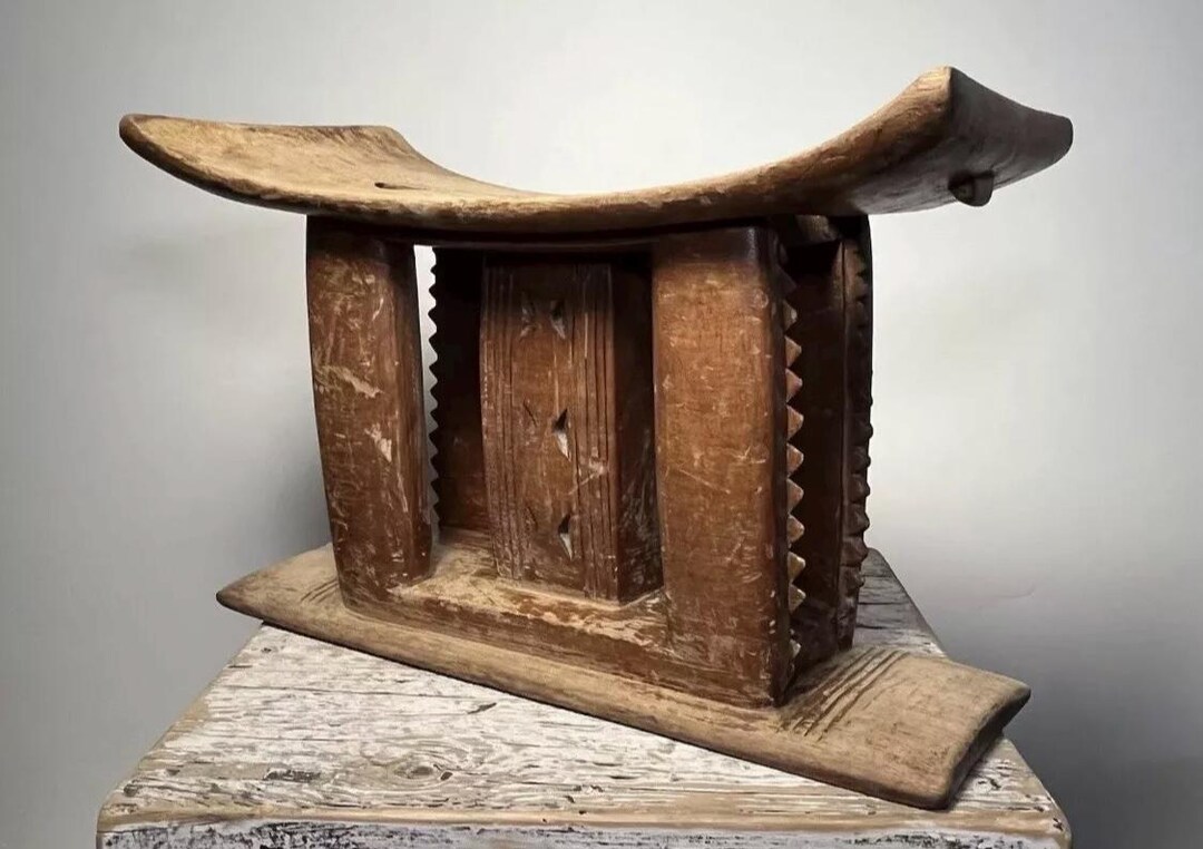 Akan Kingo Stool. Ashanti People, Ghana. - Etsy