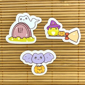 Cute Kawaii Halloween Frogs - 28 Glossy Paper Stickers - Etsy
