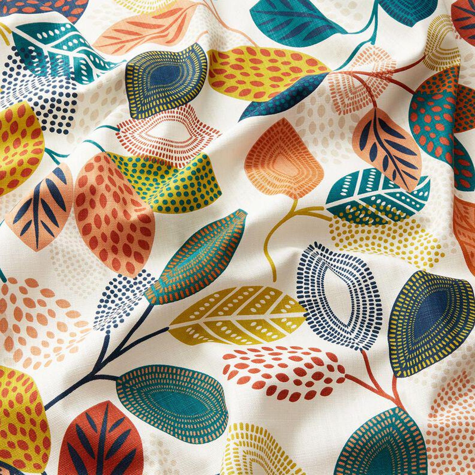 Round Scandi Leaves Leaf Tablecloth , Leaf Multi Tablecloth , Round ...