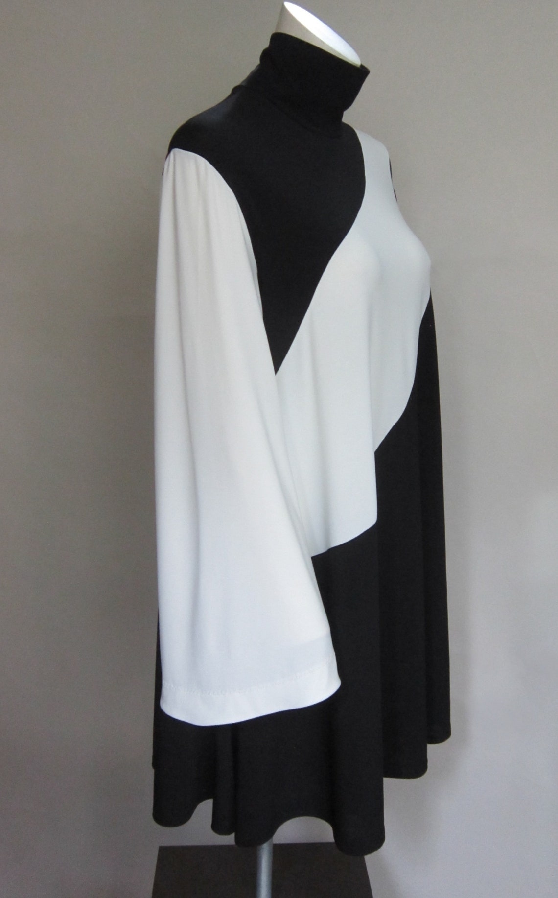 Split-tone Bicolor Two Tone Black and White Dress - Etsy