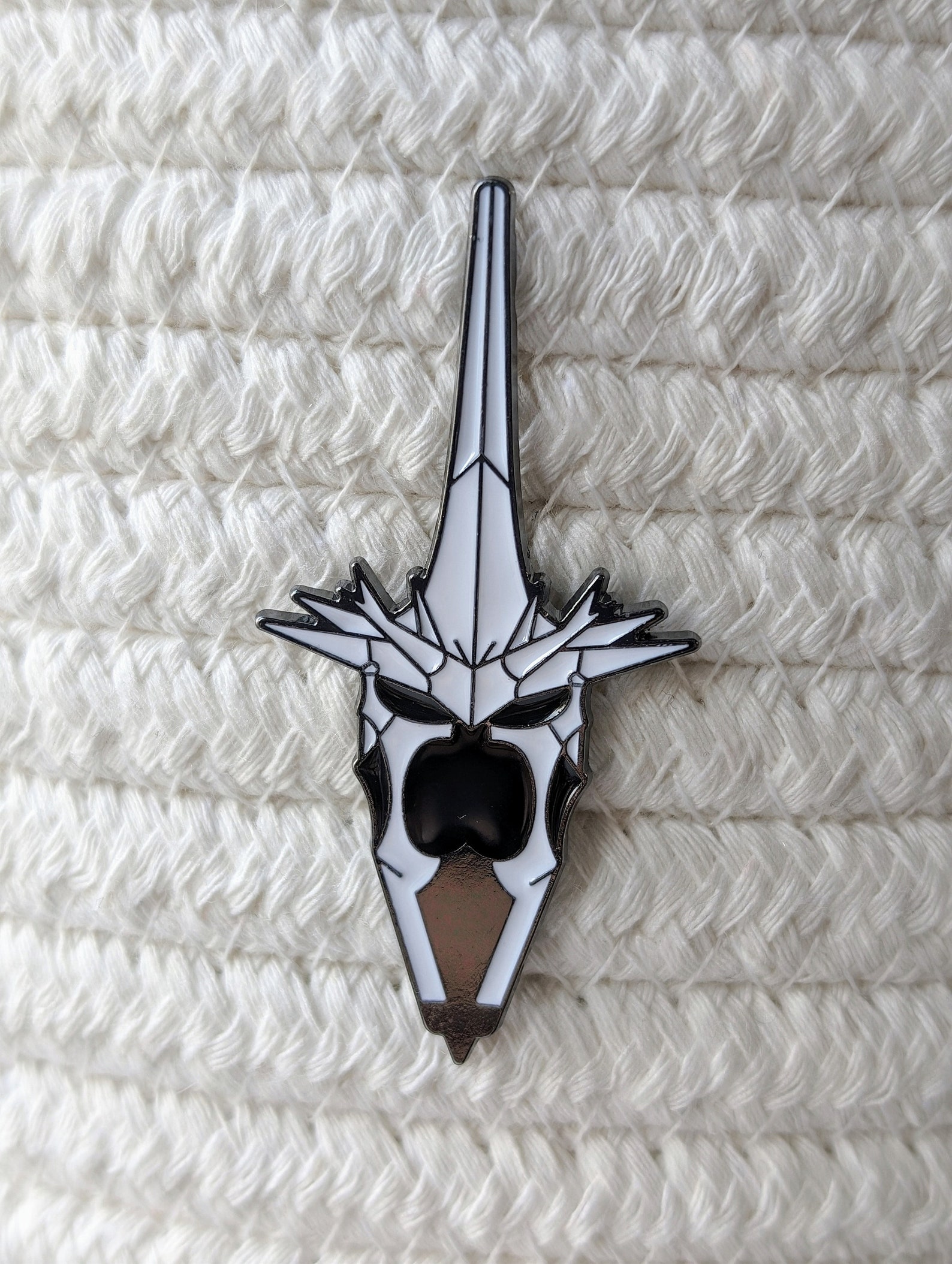 Lord of the Rings Enamel Pin - Etsy