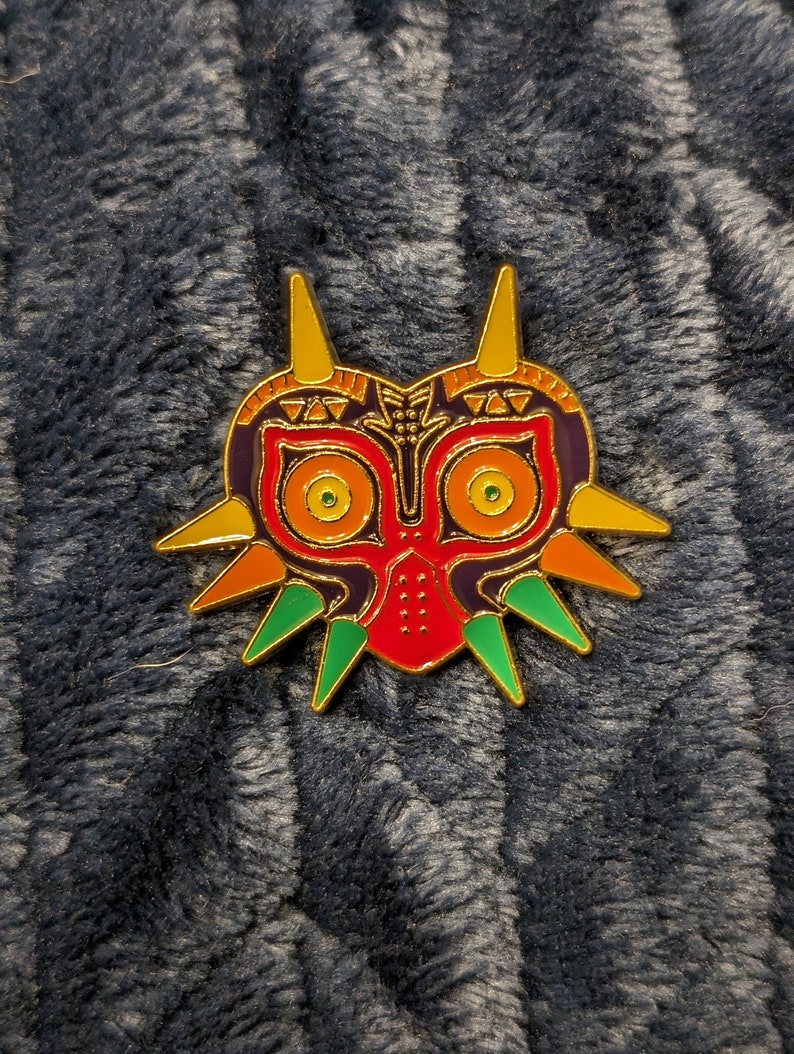 Majora's Mask Enamel Pin - Etsy