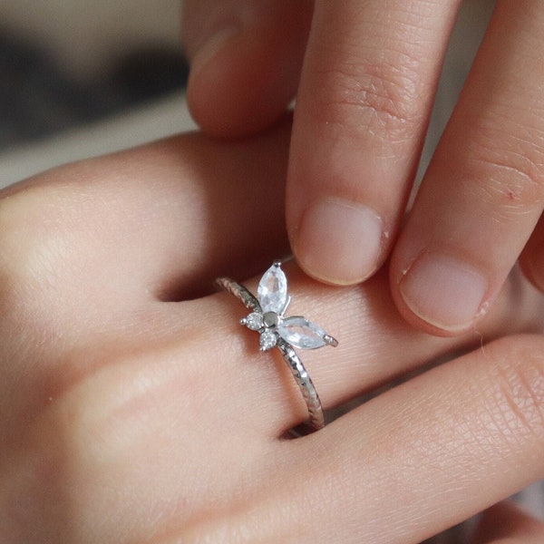 Butterfly Ring - Etsy