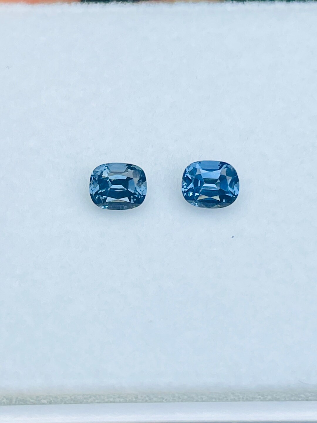 0.87/2 Ct Spinels Pair of Finely Cut , Cobalt Blue Metallic Blue ...