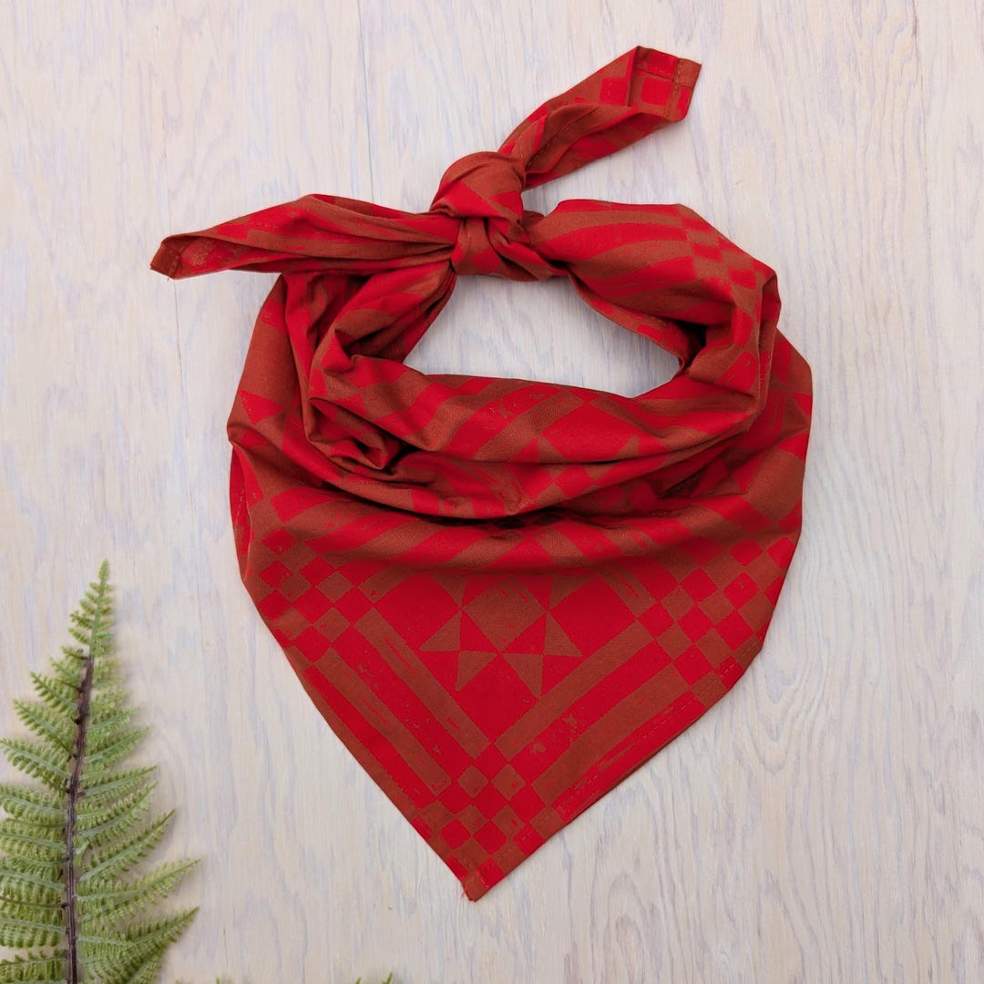 Hand-screenprinted Sawtooth Bandana: Red & Brown Quilt Pattern - Etsy