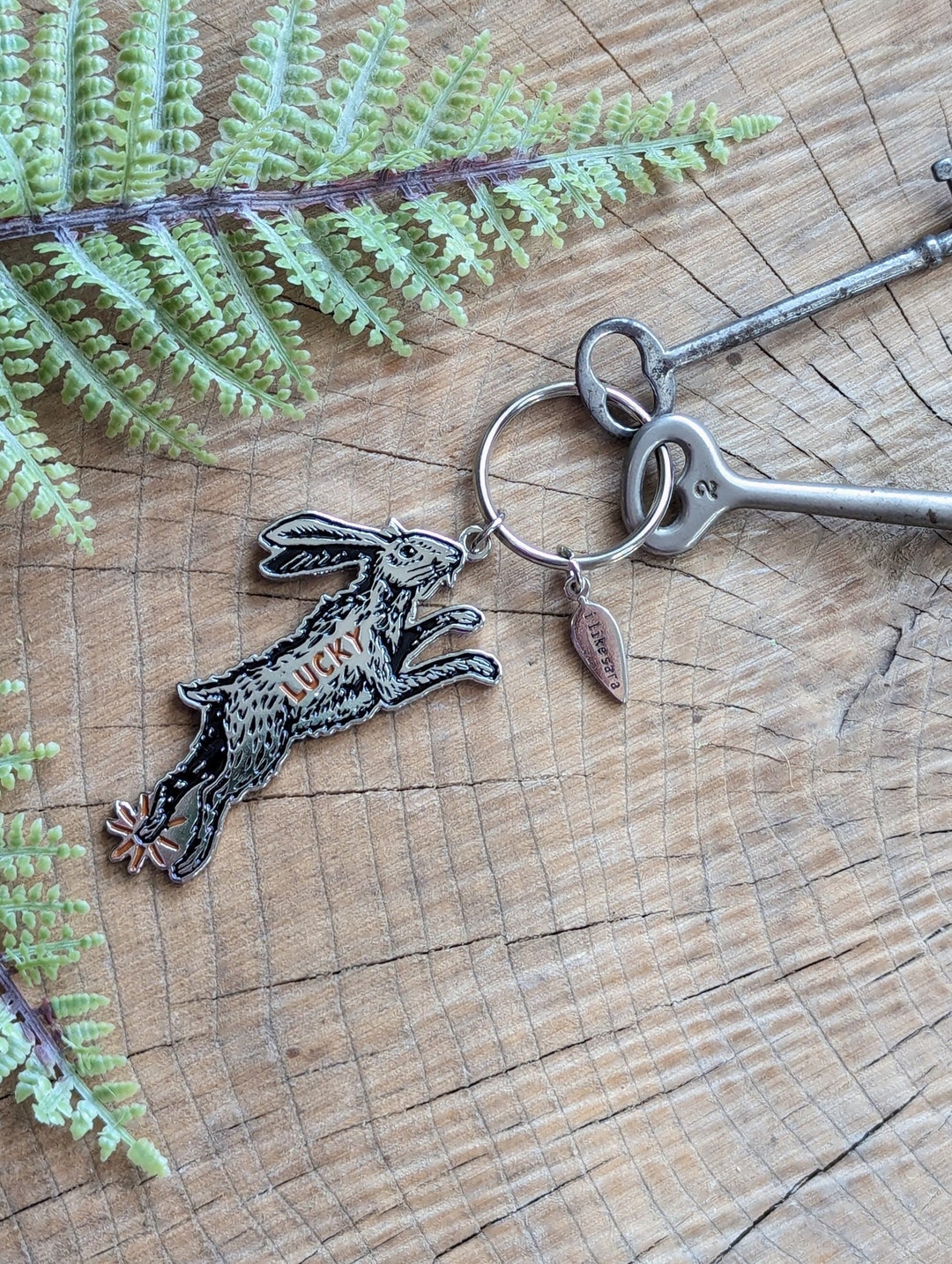 Lucky Rabbit Foot Keychain: Silver Enamel Bunny Keyring Stocking ...