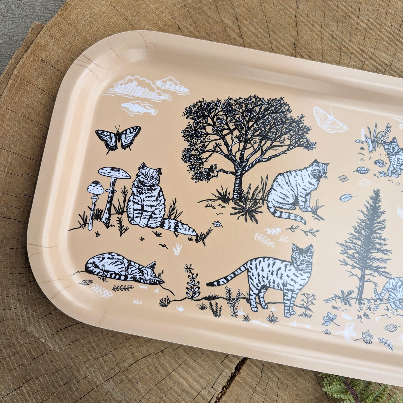 Outside Cats Wood Serving Tray: Whimsical Cat Home Decor Tan Dishwasher ...