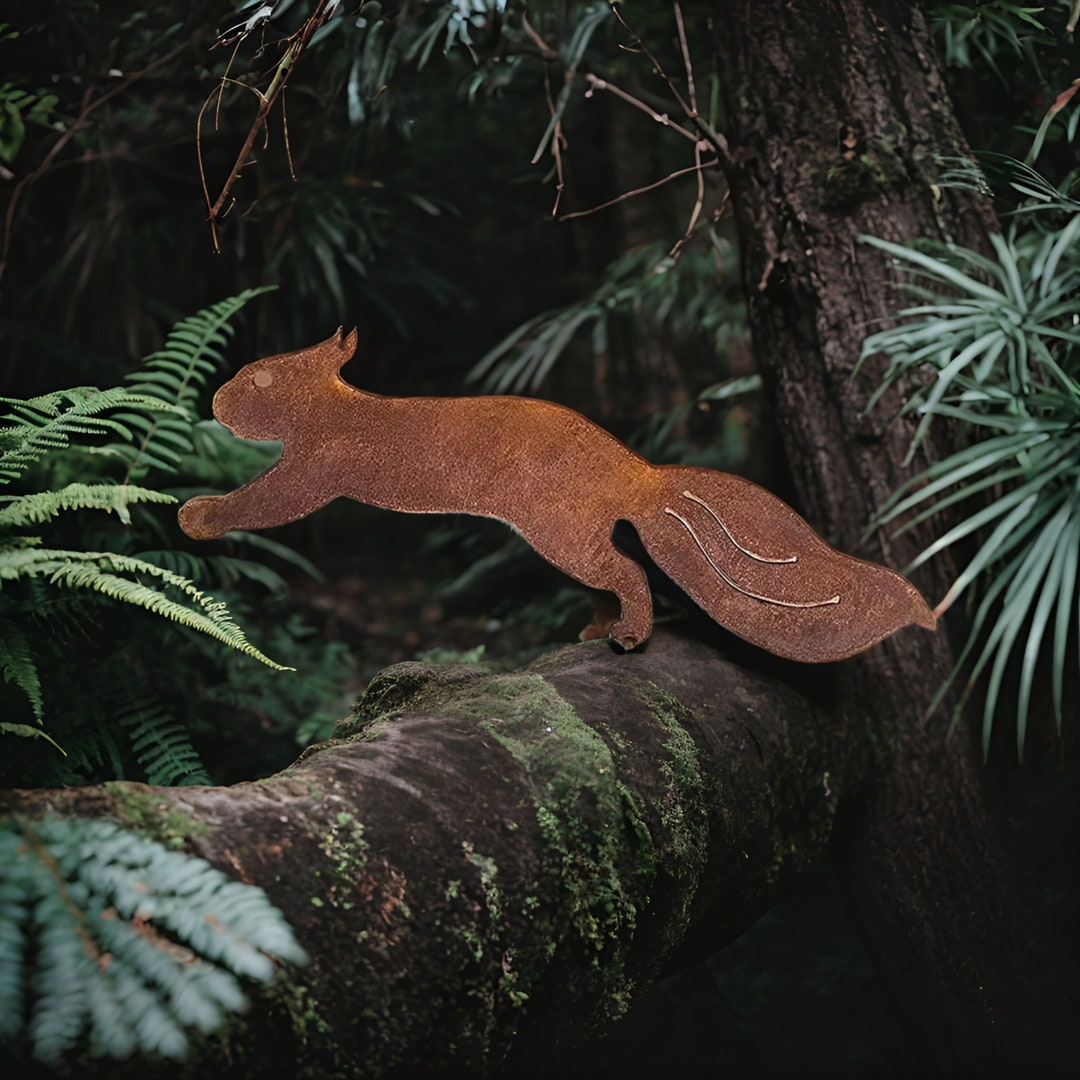 Rusty Metal Squirrel - Steel Animal Decoration - Rusted Garden Decor - Etsy