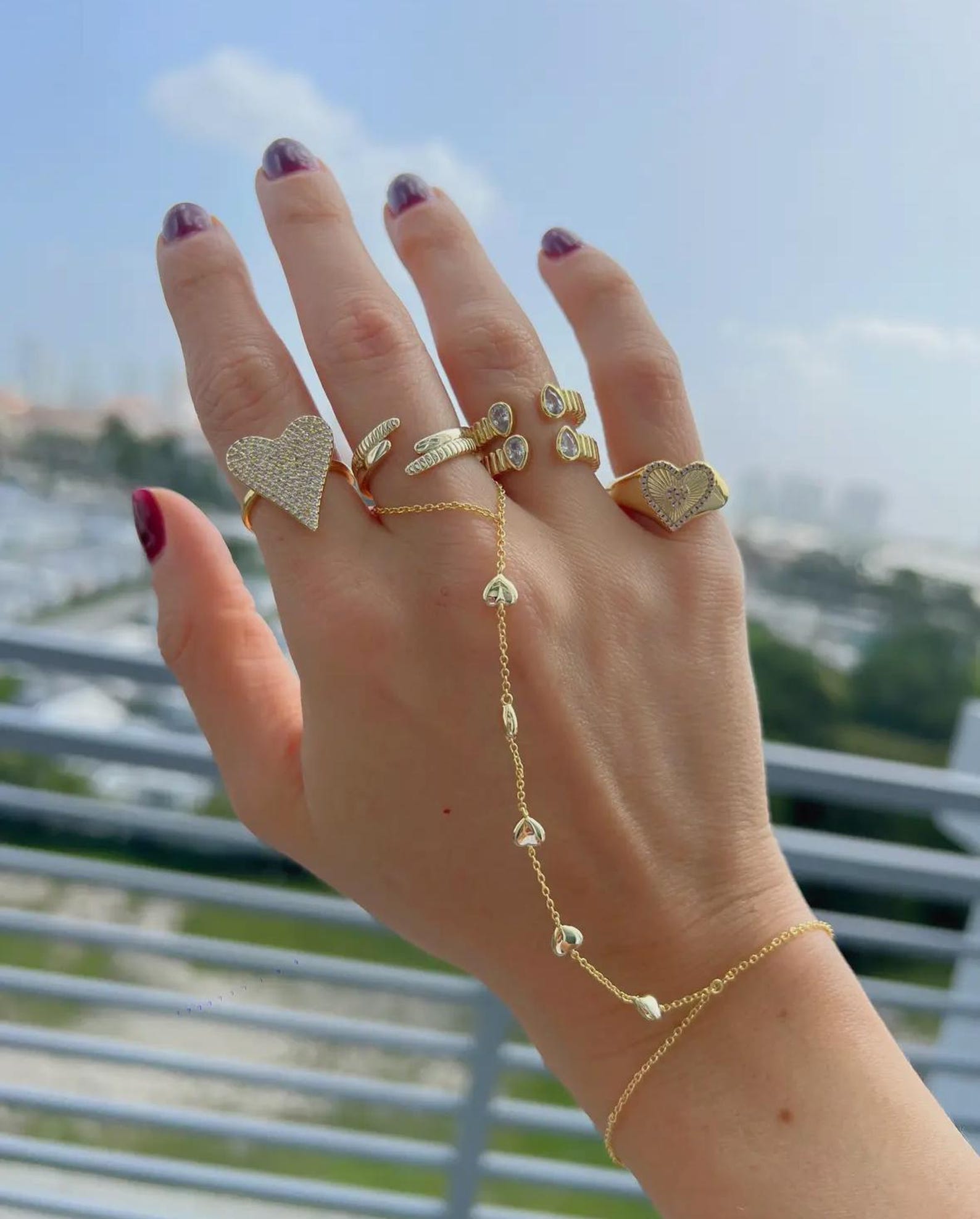 Kelly Hand Chain - Etsy