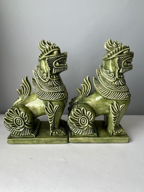 Pair of Vintage Temple Guardian Lions Foo Dogs Moss Green 11 Tall ...