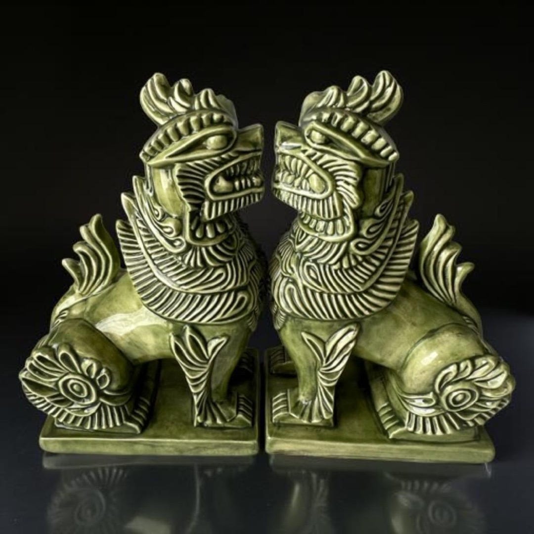 Pair of Vintage Temple Guardian Lions Foo Dogs Moss Green 11" Tall ...