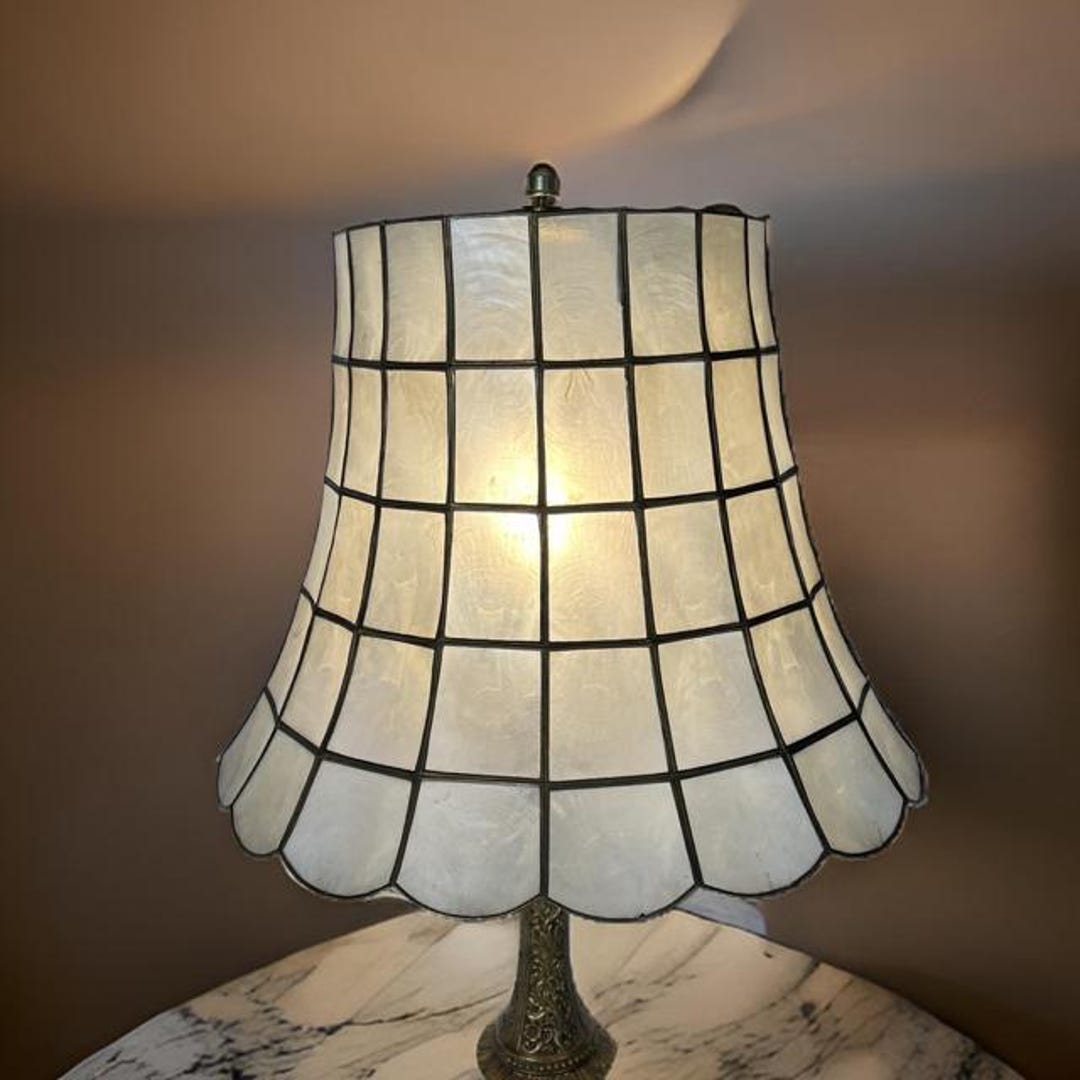 Vintage Capiz Shell Lamp Shade With Brass & Scalloped Bottom Edge - 12 ...