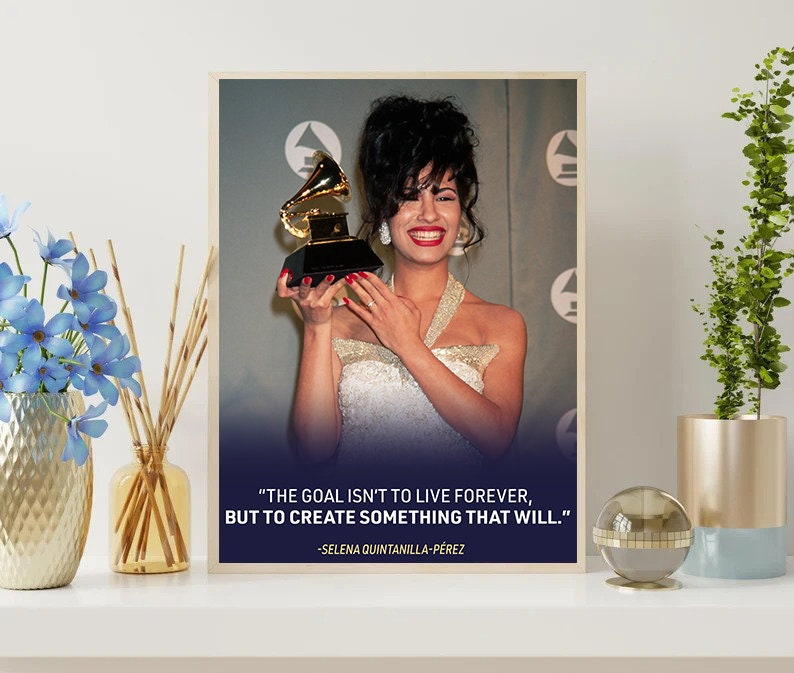 Selena Quintanilla Award Poster Fan Gift Poster - Etsy
