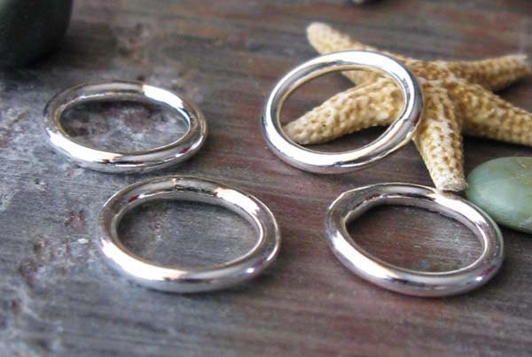 Sterling Silver Closed Smooth 16 Gauge Rings. You Choose Size | Etsy