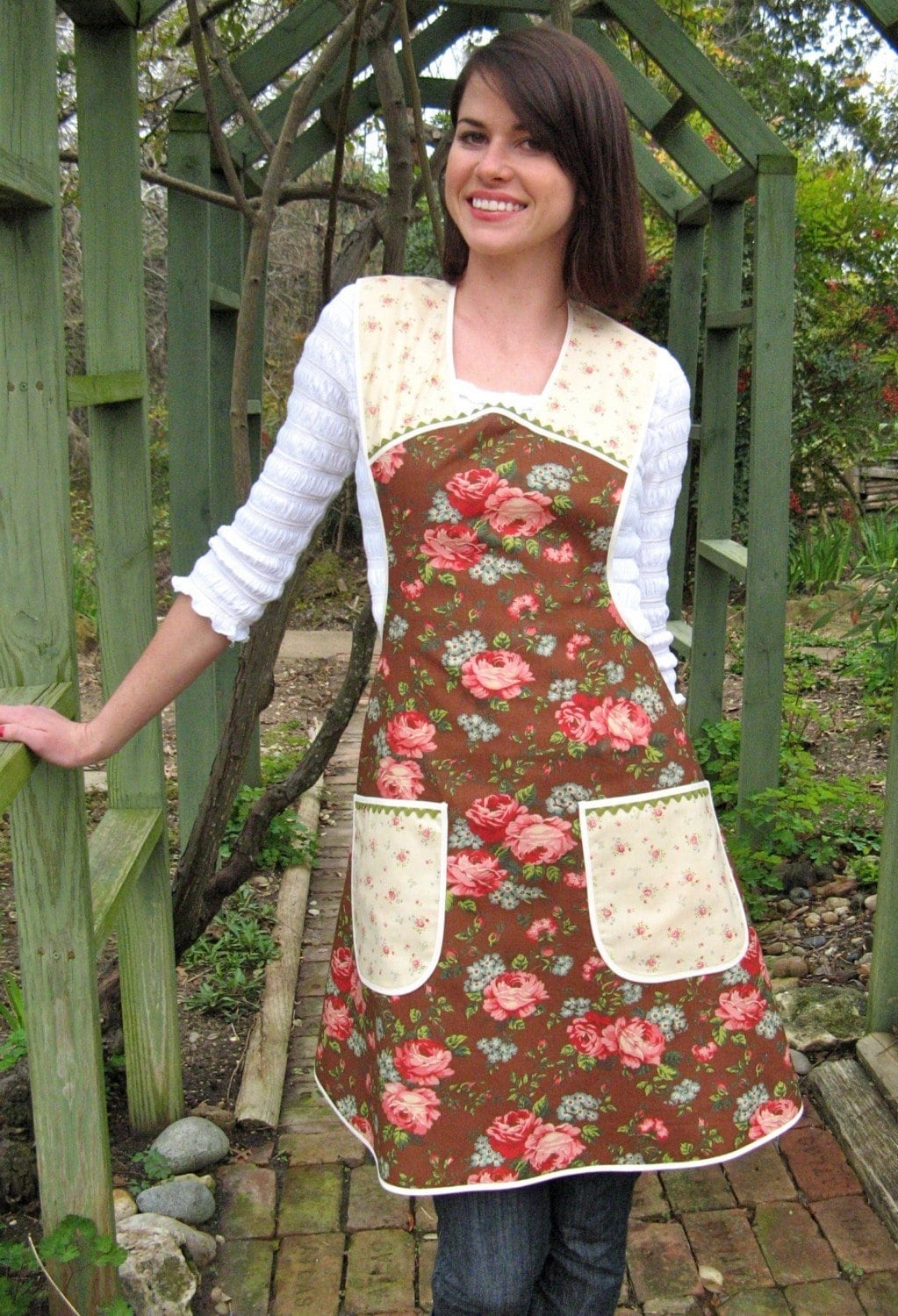 Retro Brown Floral Vintage Everyday Housewife Apron - Small to Medium ...