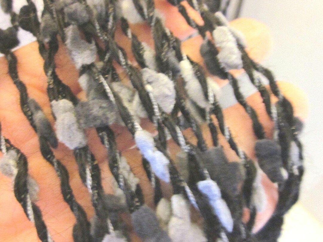 Handspun Suri Alpaca Polly Puffs Metallic Thread ART Yarn (bumps in the ...