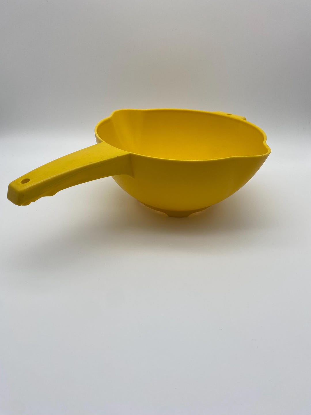 Vintage Yellow Tupperware Strainer Colander | MCM Kitchenware, Retro ...