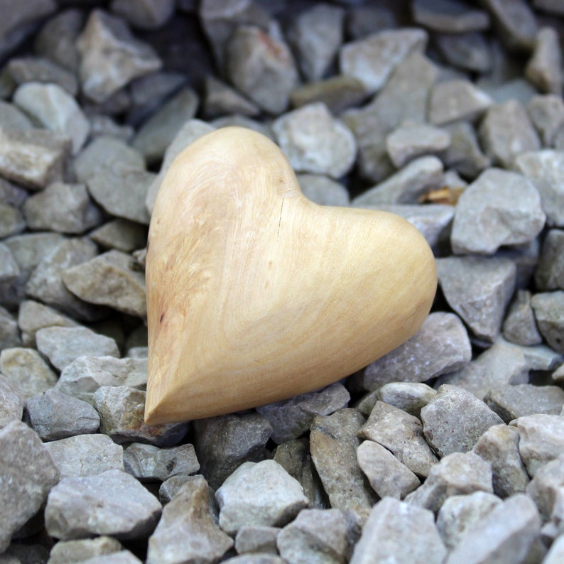 Large Olive Wood Hearts, Wooden Carved Hearts, 3D Heart Shape Hand ...