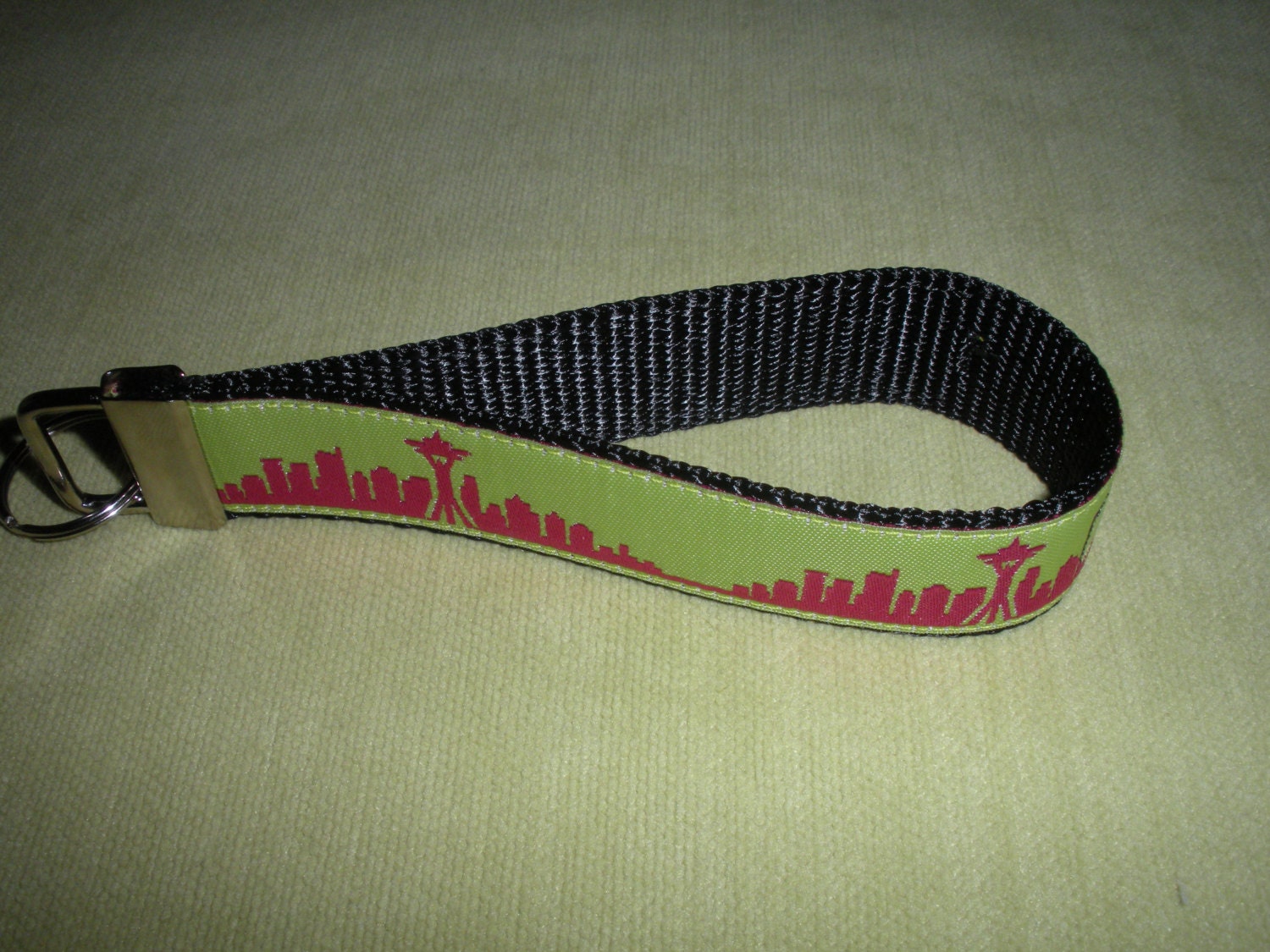 Seattle Skyline Key Loop Hot Pink With Chartreuse - Etsy