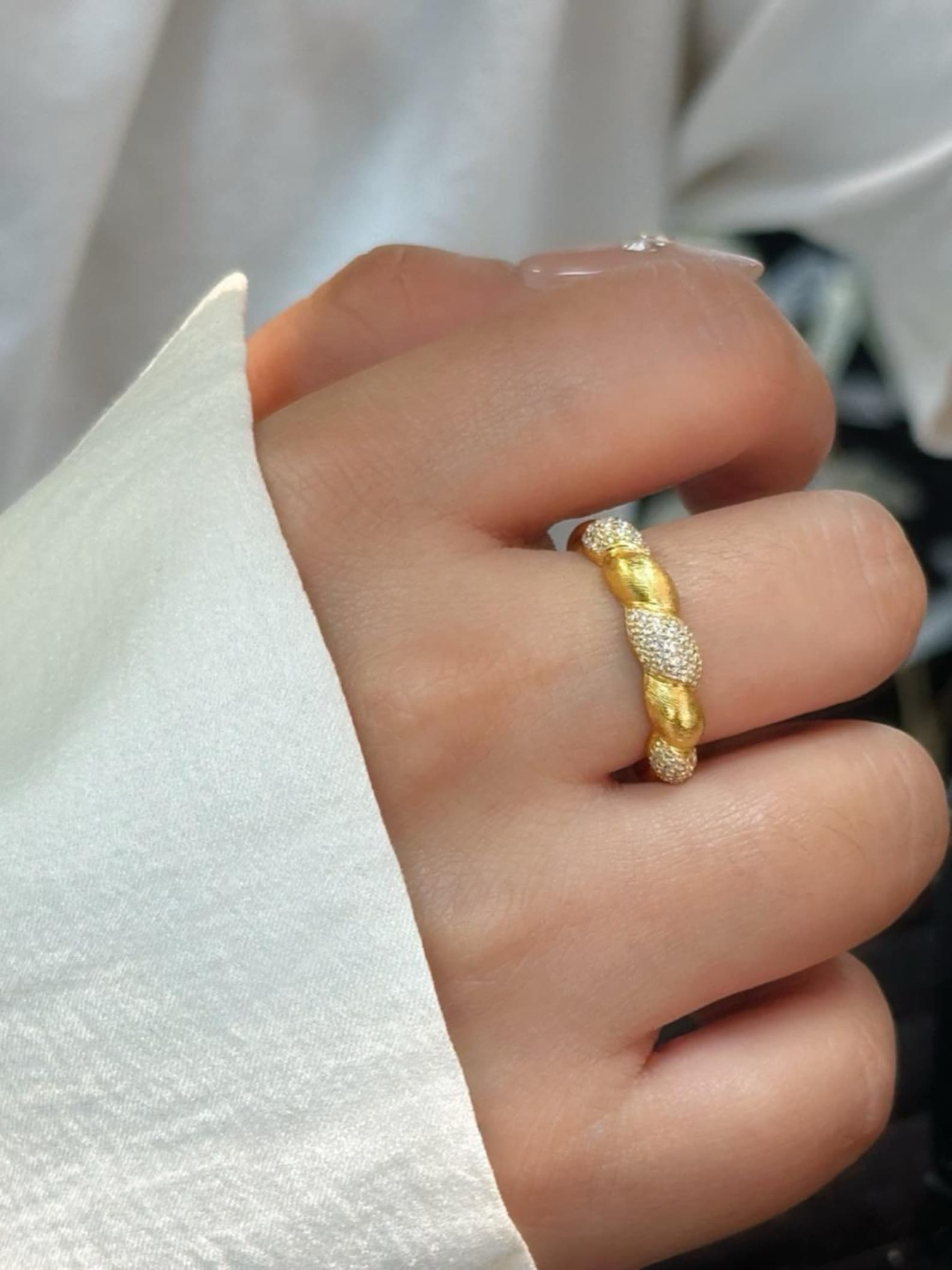 Textured Vintage-inspired Pave Diamond Croissant Ring - S925 Silver ...