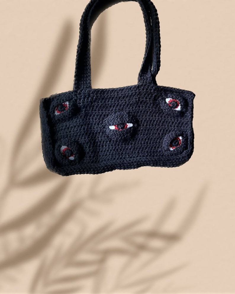 Crochet Shoulder Bag Pattern Sukuna Eye Anime-inspired Baguette Bag DIY ...