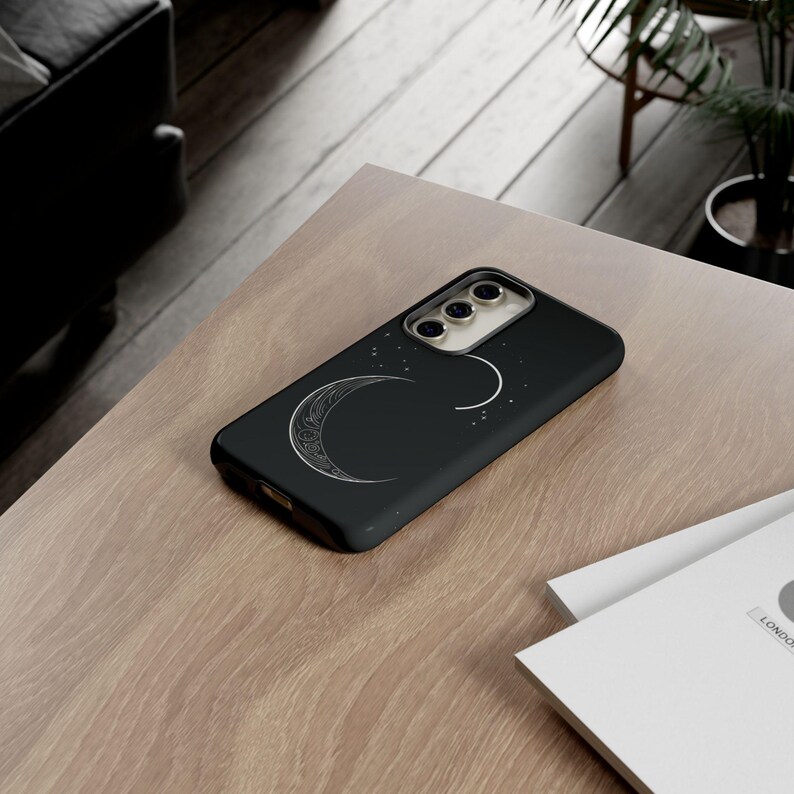 Crescent Moon on Black Boho Aesthetic Phone Case Cover for iPhone 8 X ...