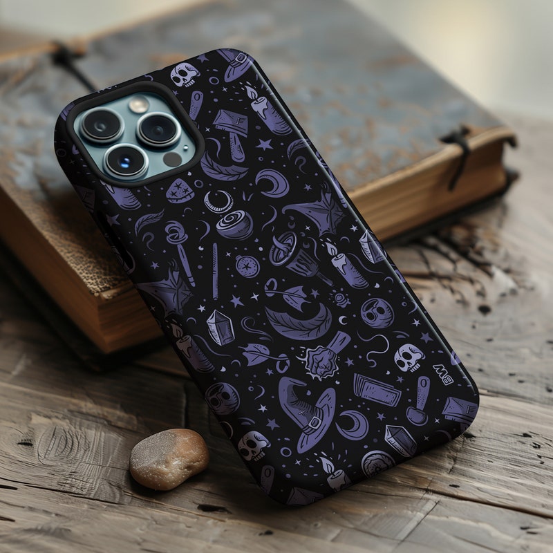 Aesthetic Phone Case - Etsy