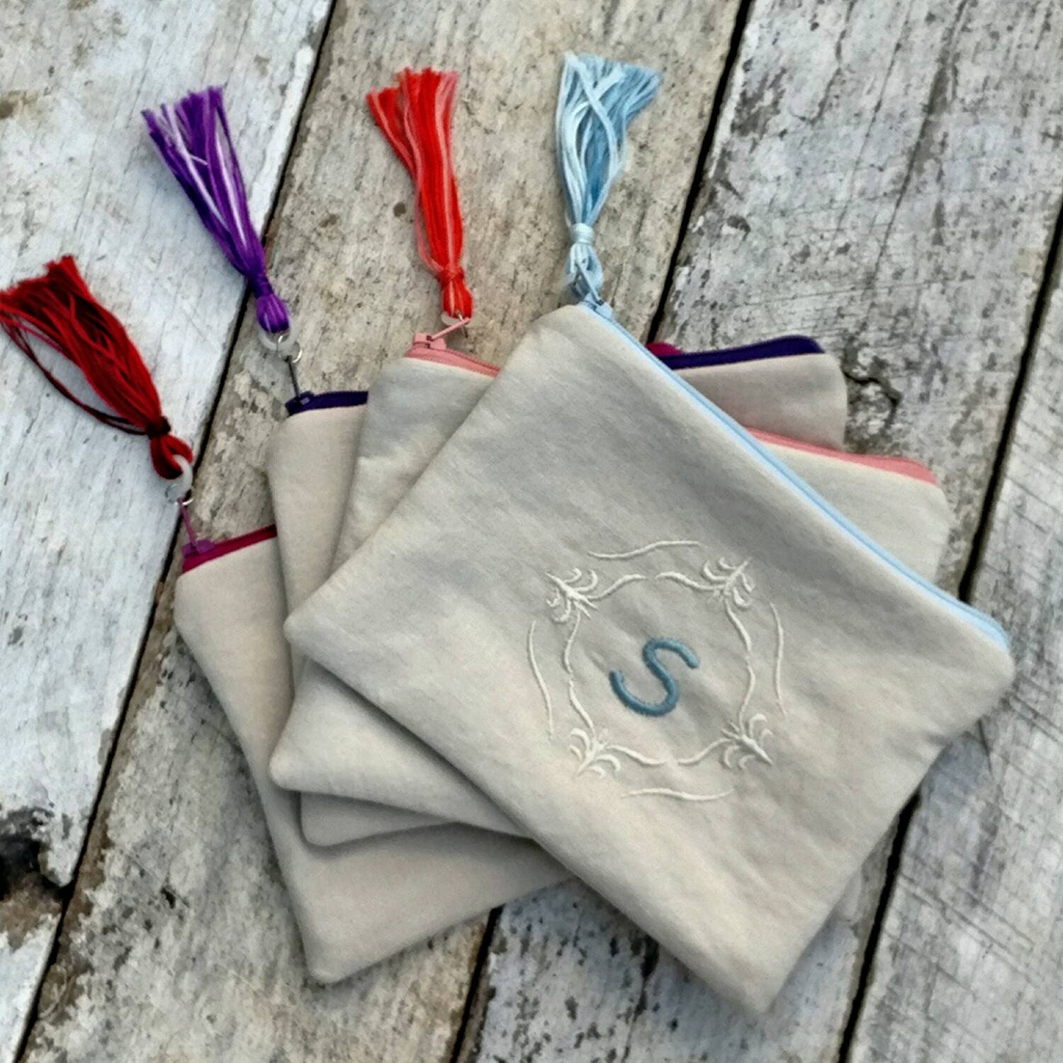 Classic Linen Monogrammed Zipper Pouch - Etsy